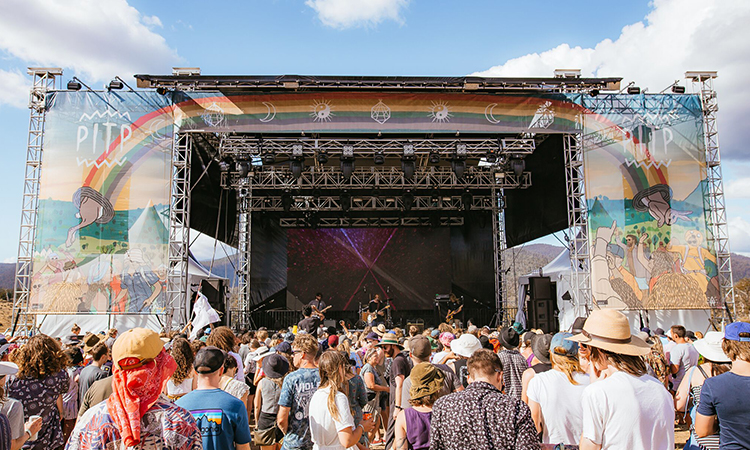 Oztix | News | Pull Out Your Highlighter, Party In The Paddock Set ...